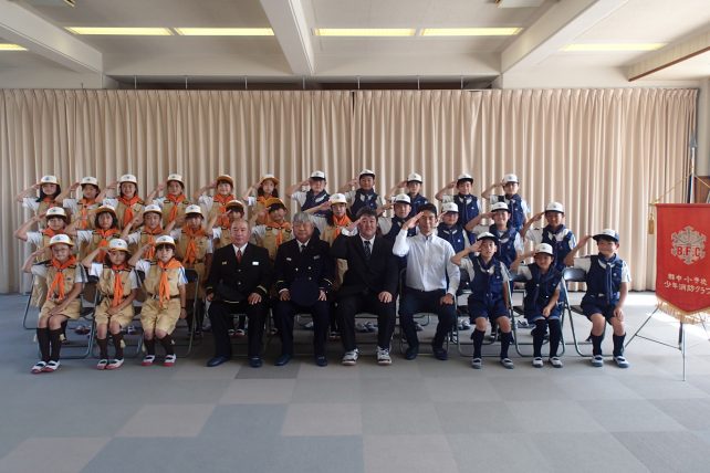 伊予市少年消防クラブ入団式を開催しました。｜お知らせ｜伊予消防等事務組合消防本部