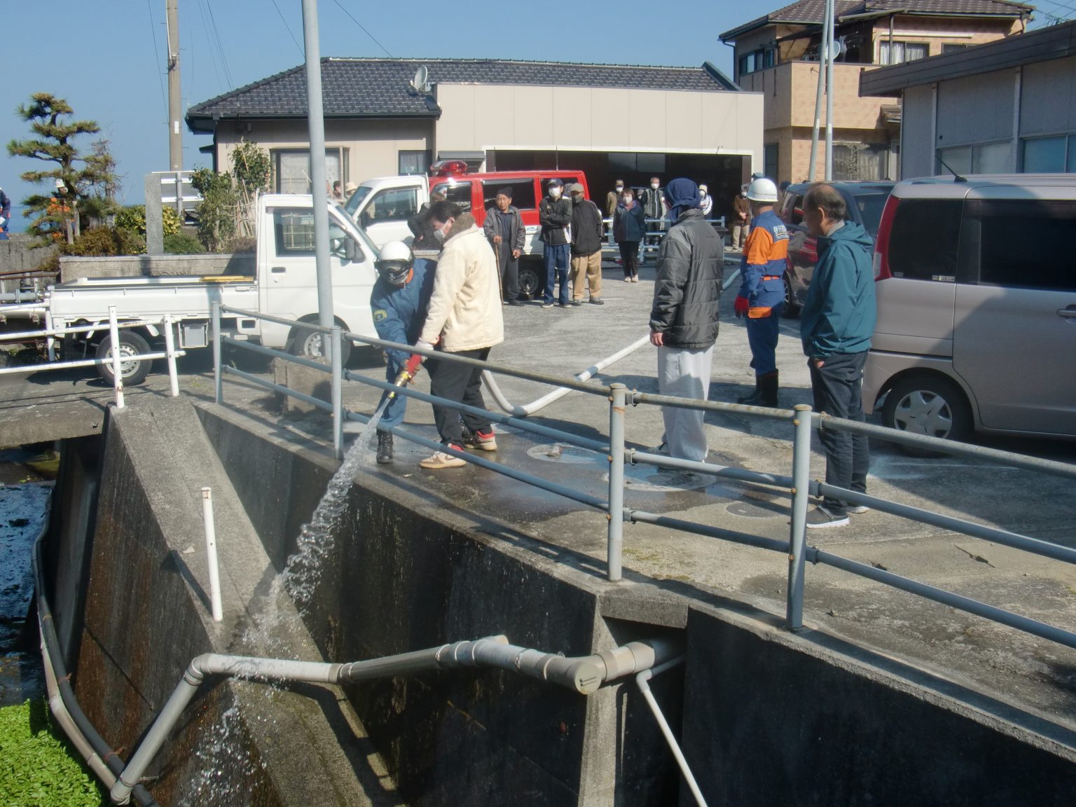 伊予市双海町小網地区で消火栓取り扱い訓練を実施しました｜お知らせ｜伊予消防等事務組合消防本部